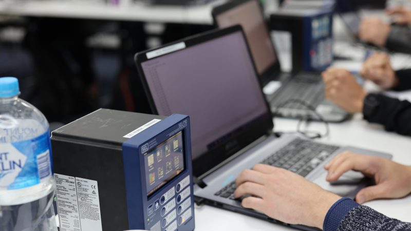 SEL Relay Training - Australian Control Engineering Pty Ltd